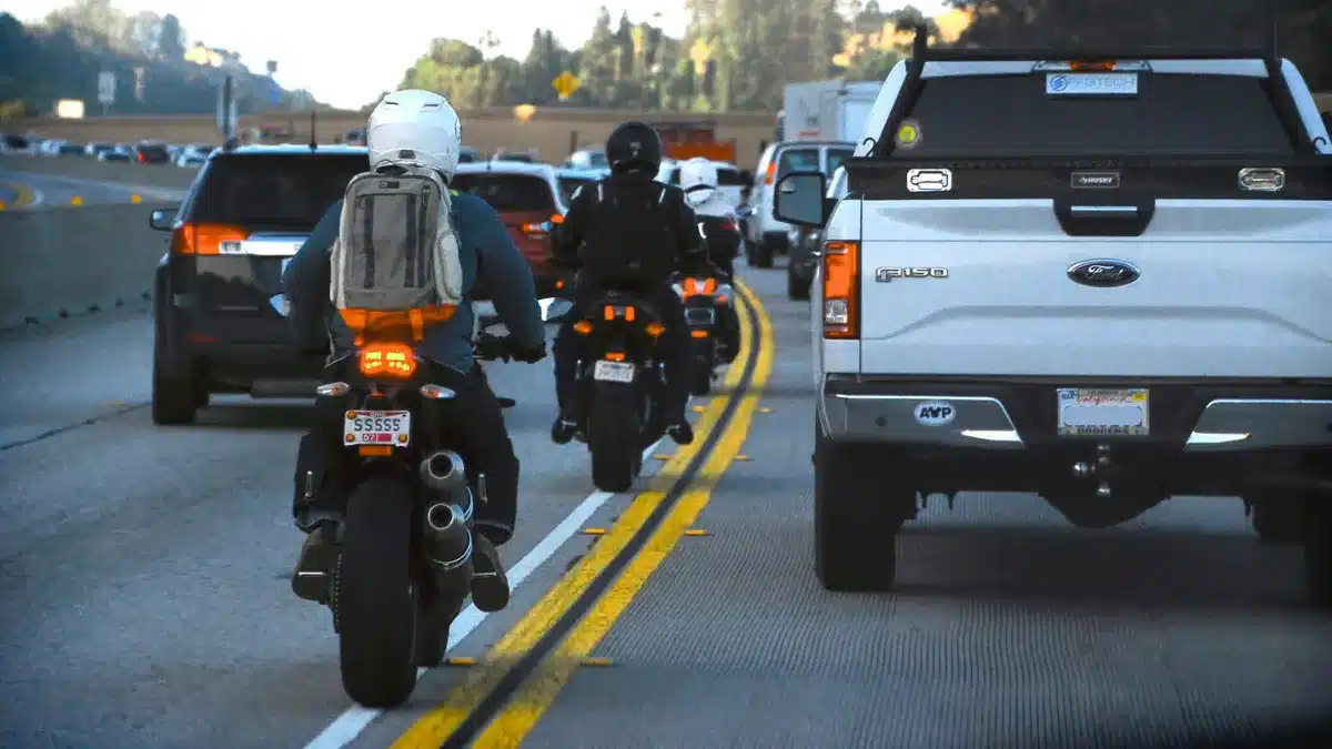 Texas Ban On Motorcycle Lane Splitting Stands Firm In 2025 | Street Bikers