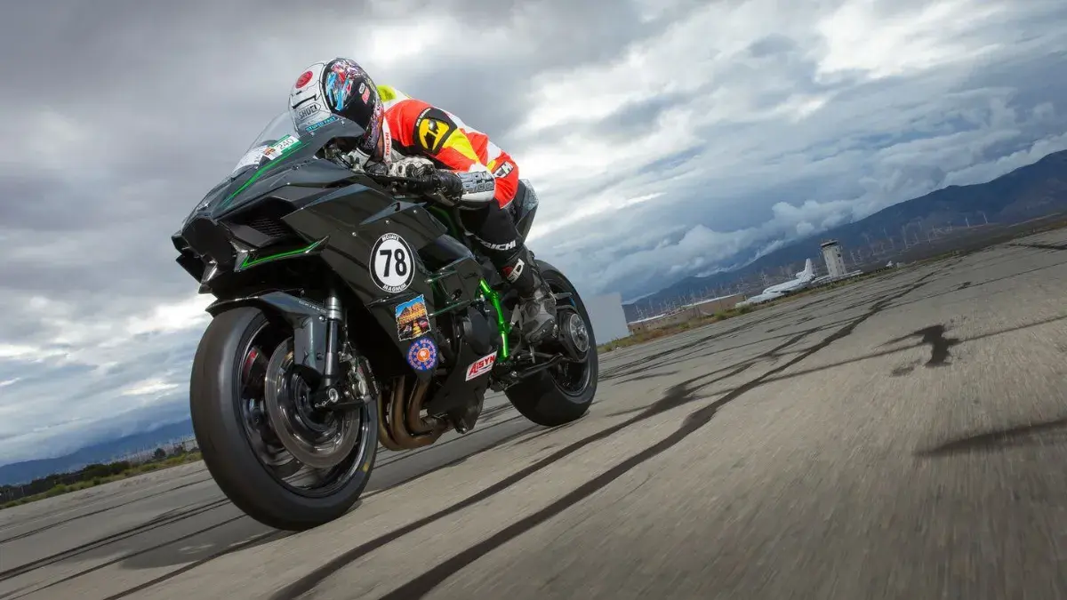 Kawasaki Ninja H2R Top Speed Claim Faces Technical Doubts