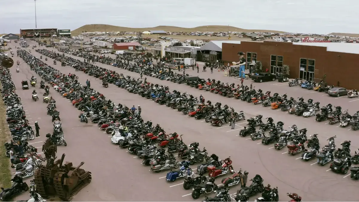 Sturgis Rally 2025 Dates, Trip Costs & What To Expect | Street Bikers